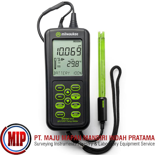 MILWAUKEE MW106 MAX Waterproof pH/ORP/Temp Logging Portable Meter